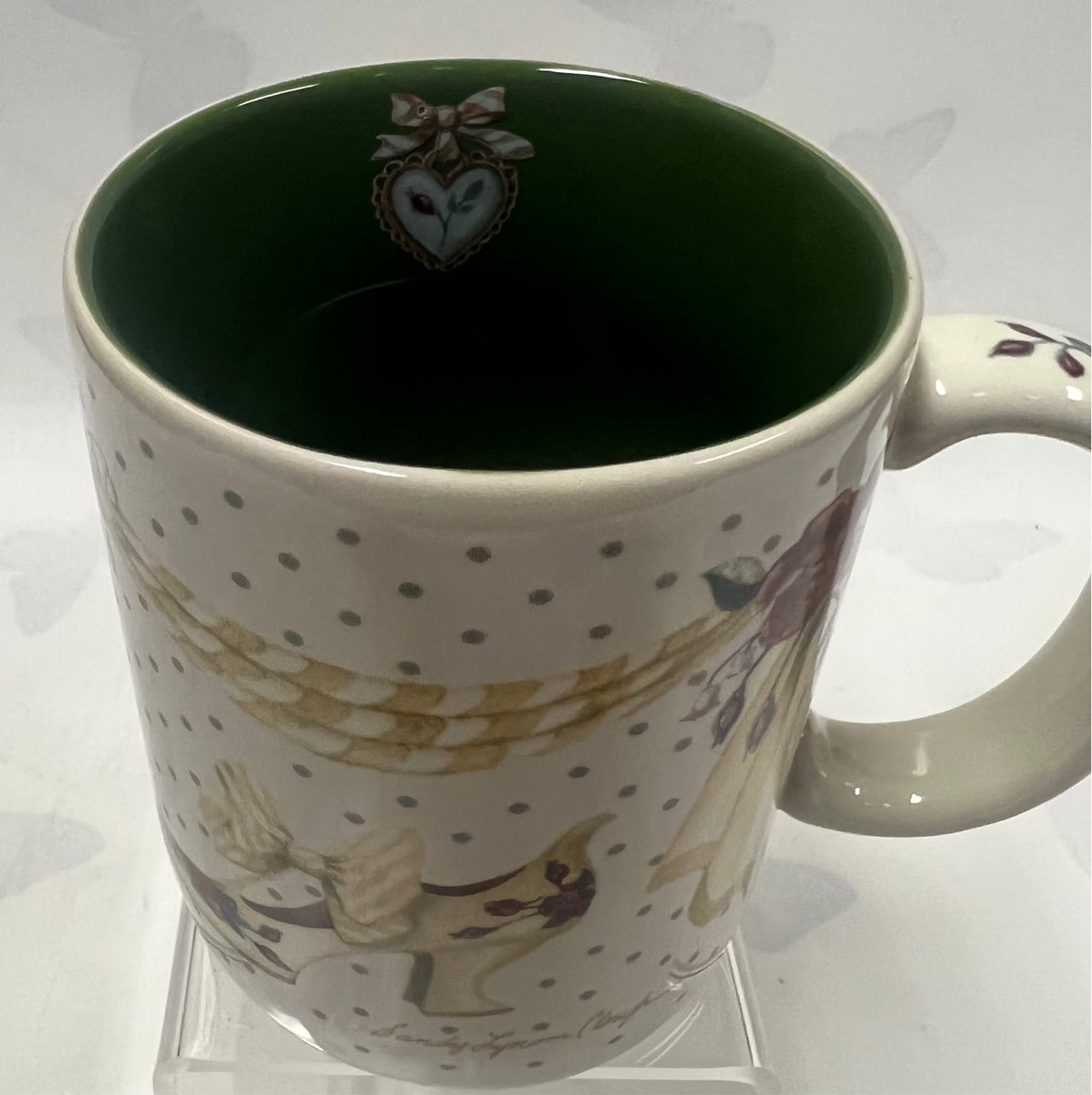 Sandy’s Closet -Lillian Mug – Keepsakes and Memories Inc.