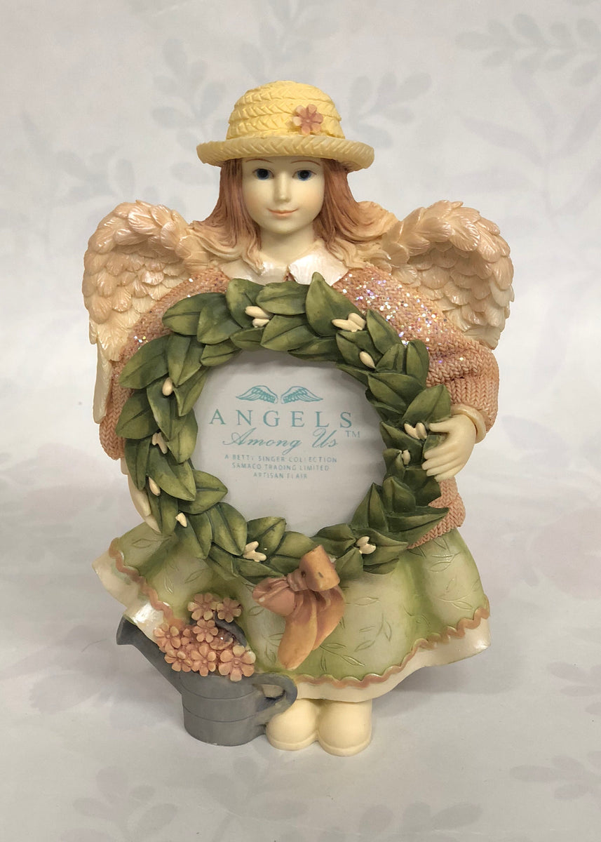 Frame -Betty Singer Collection – Keepsakes and Memories Inc.